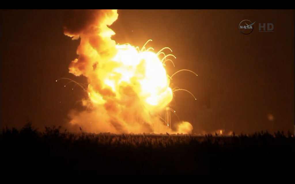 orbital-sciences-antares-rocket-explosion